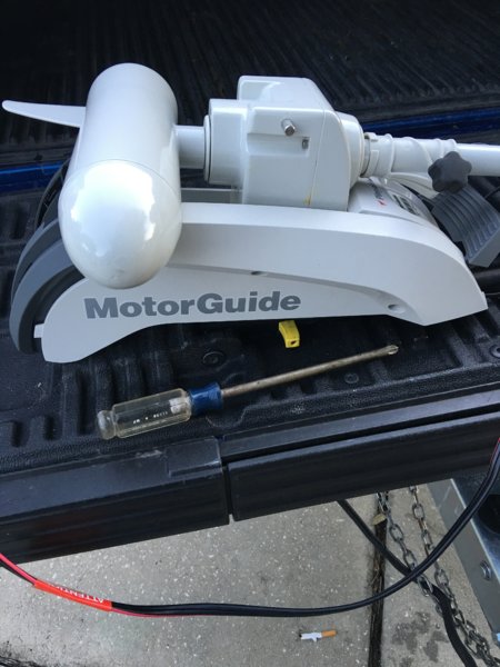 Motorguide Xi5 Installation 1/22/16 Part 1 | ShrimpNFishFlorida™ is ...